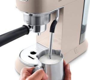 DeLonghi EC885M vs EC685 vs EC785 Dedica Arte espresso machines Review ...